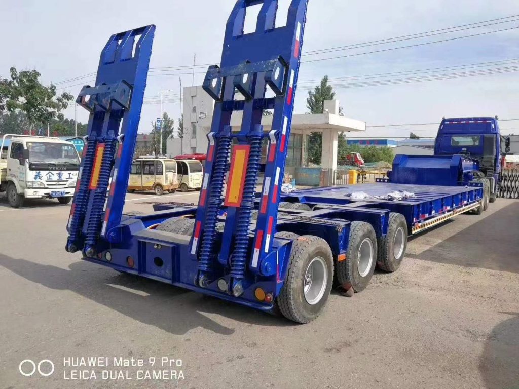 3 Axles Hydraulic Ladders Low Lowader Lowbed Semi Trailer|Luckin Vehicle