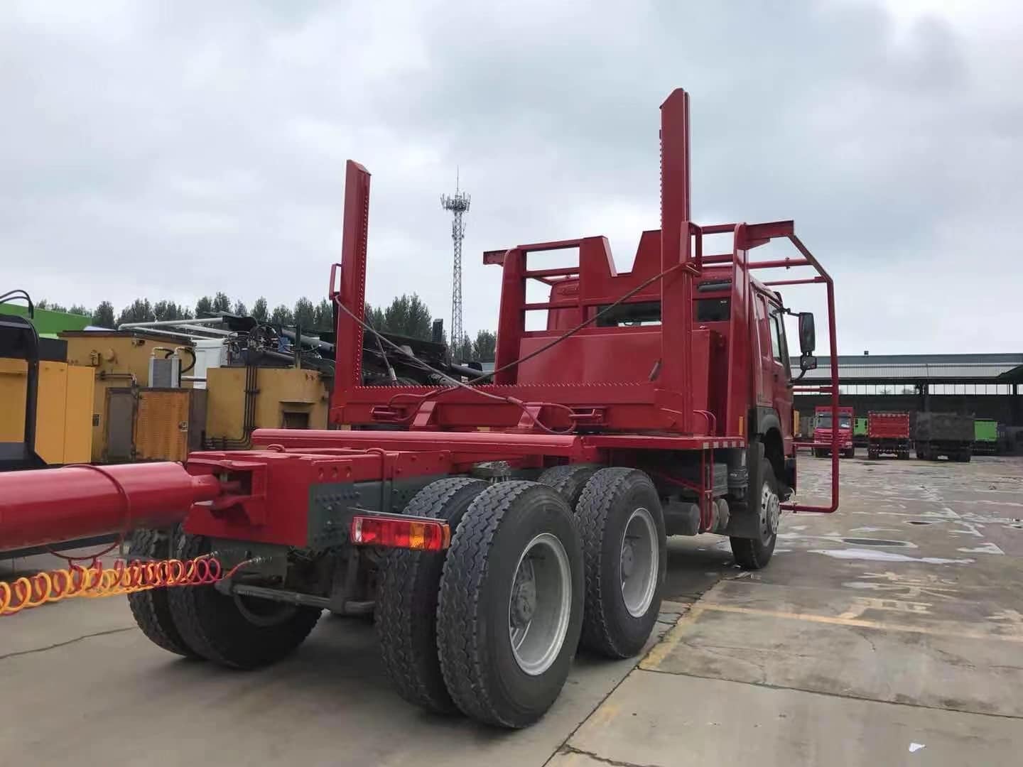 HOWO Timber/Log Truck for wood transportation|Luckin Vehicle