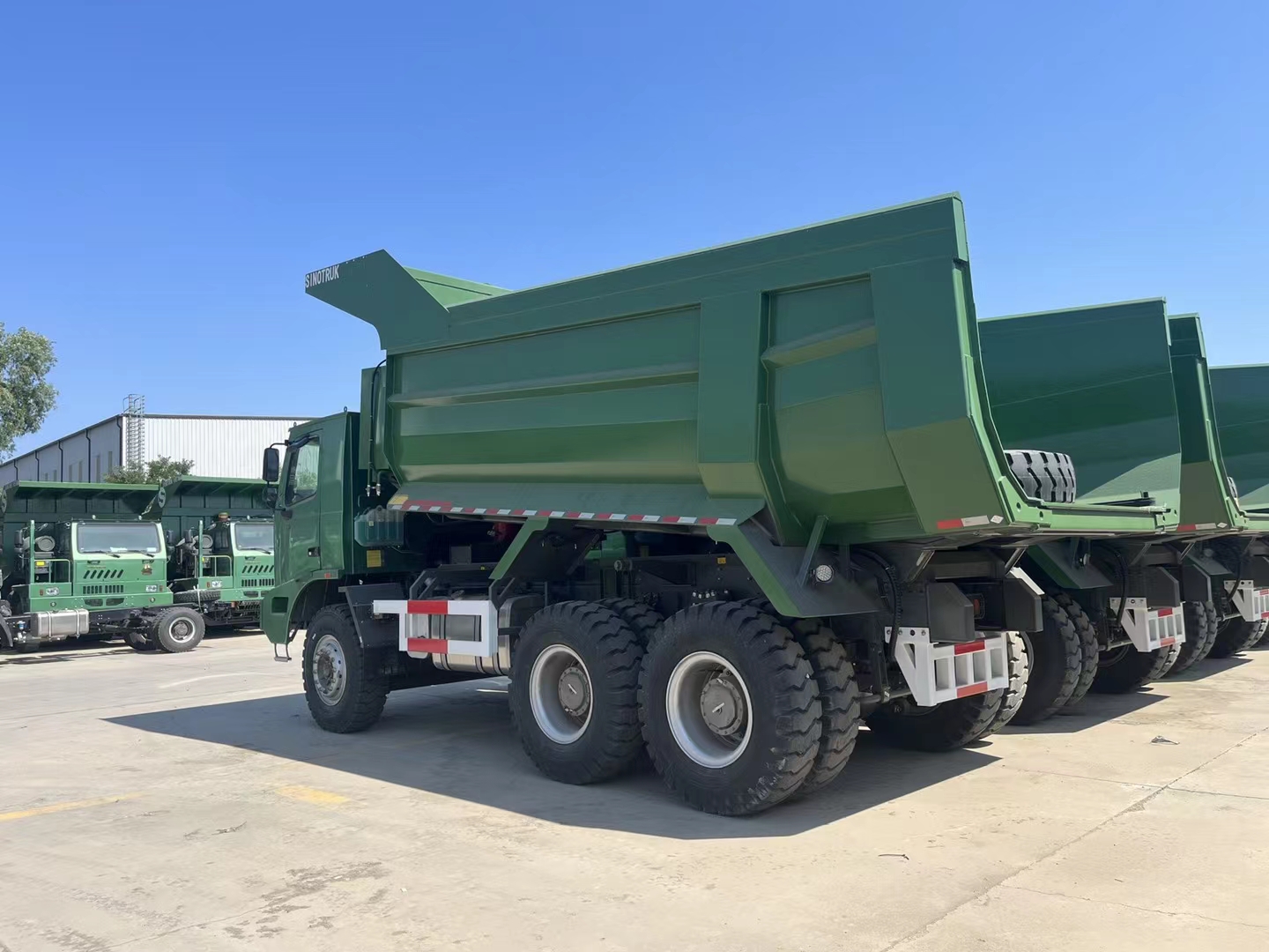 Sinotruk HOWO 371HP Mining Truck|Luckin Vehicle